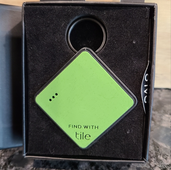 Qalo | Dog | Qalo Traq Base Camp Trackable Dog Id Tag | Poshmark